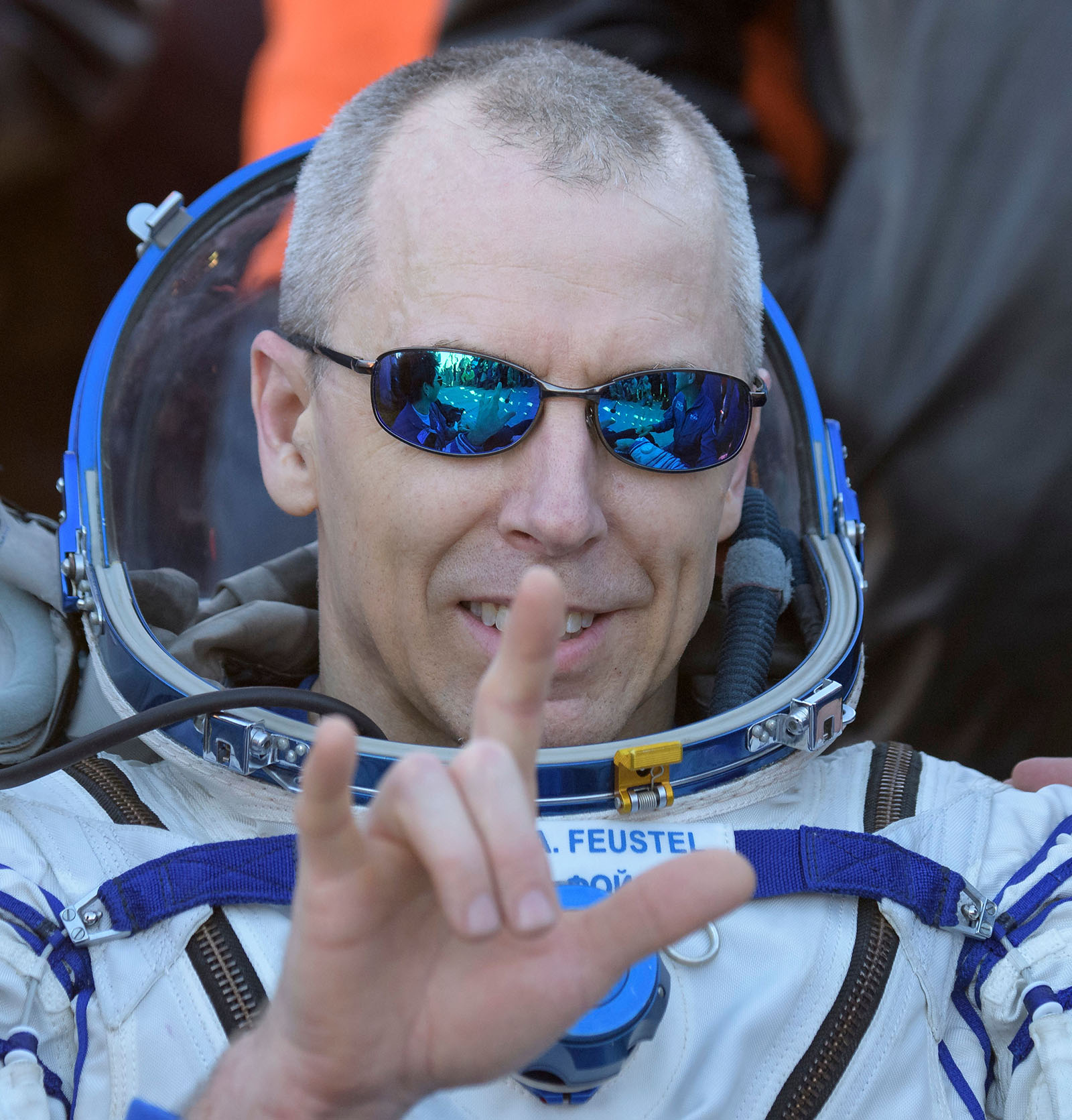 Ground control to Commander Feustel | Canadian Geographic