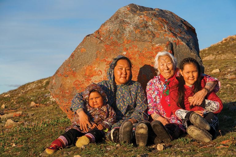Kakiniit: The art of Inuit tattooing | Canadian Geographic