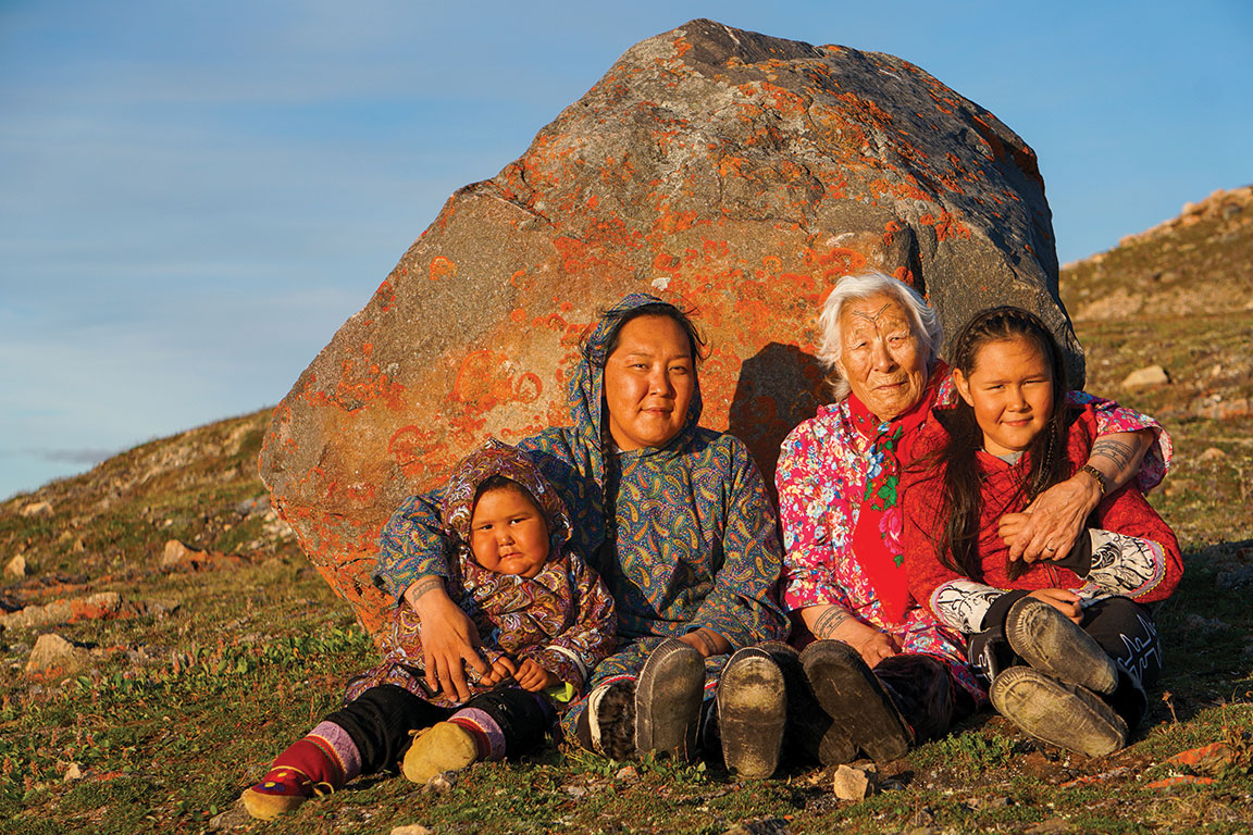 Kakiniit: The art of Inuit tattooing | Canadian Geographic