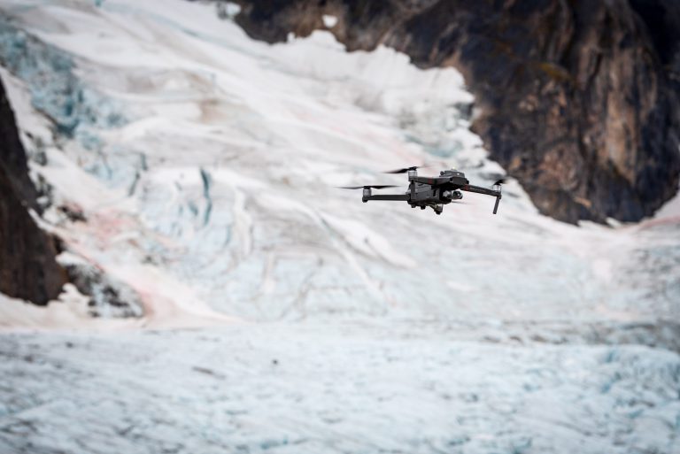 Hearts in the Ice: Drone technology | Canadian Geographic