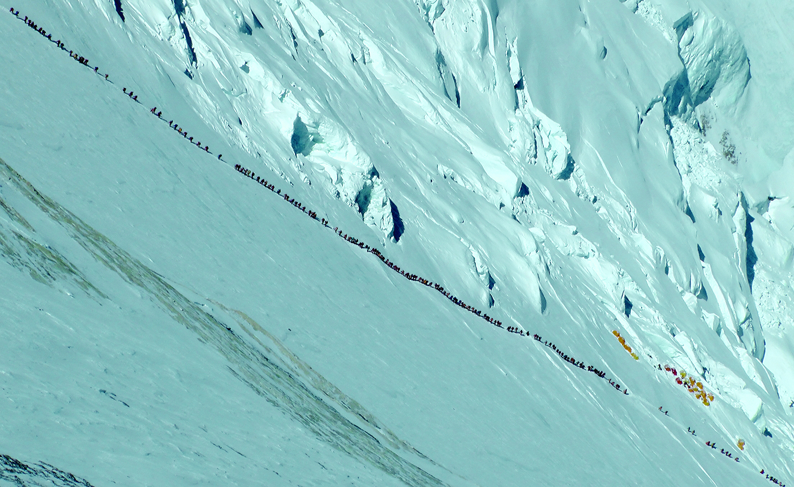 The pull of Everest | Canadian Geographic