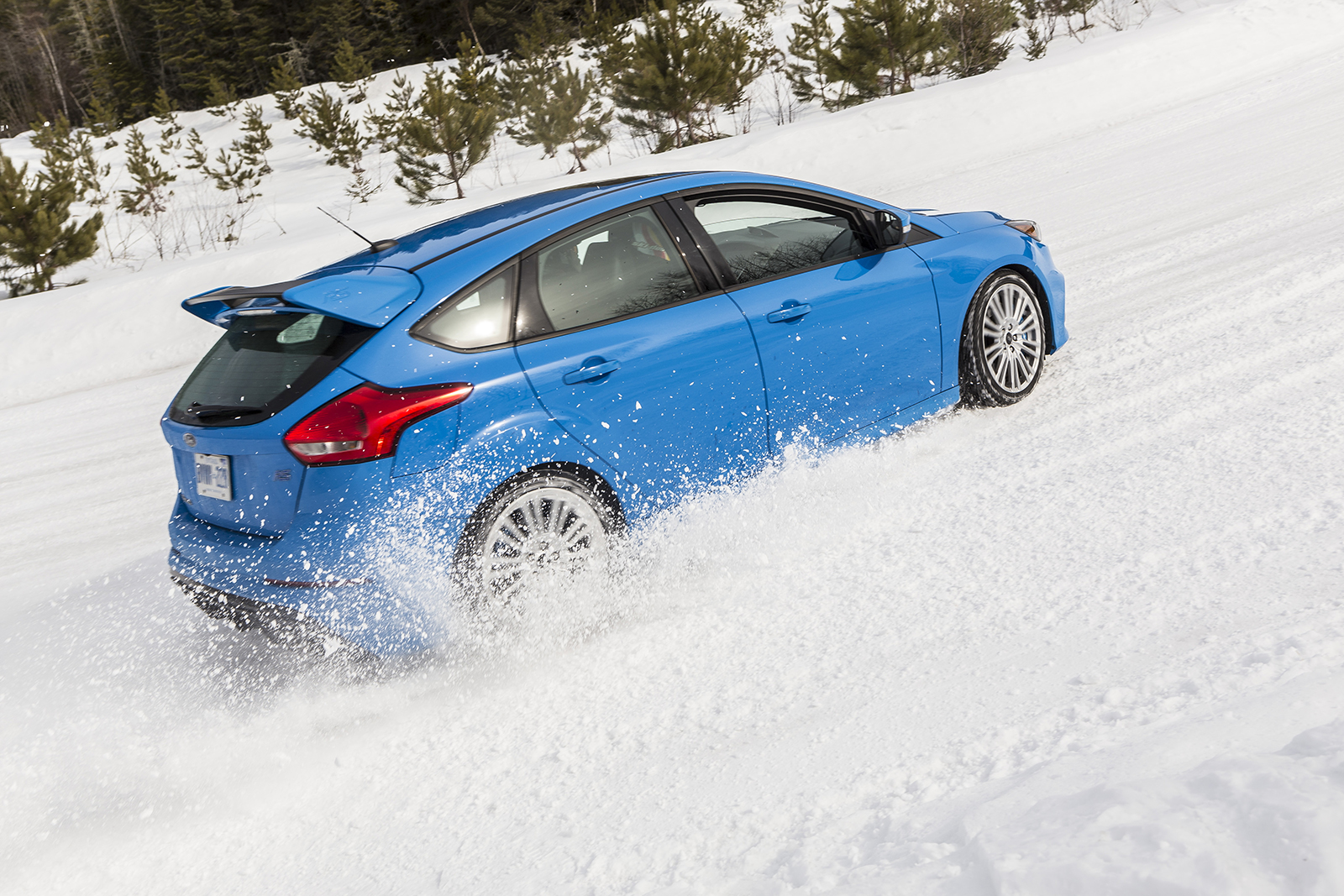 Discovering the unexpected joy of winter driving | Canadian Geographic
