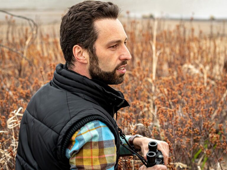 What we learn from birds with Patrick Nadeau | Canadian Geographic