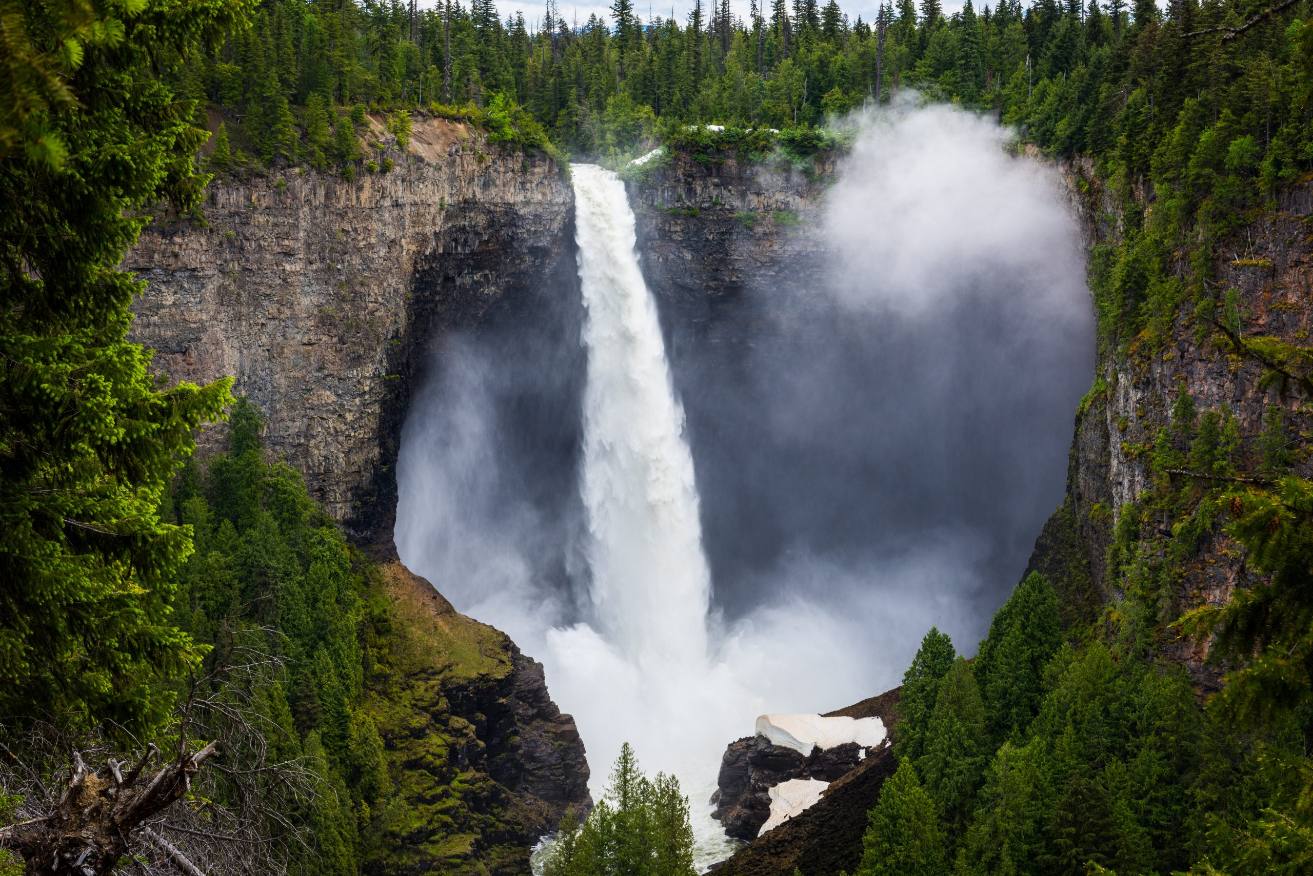 Our favourite waterfalls across Canada | Canadian Geographic