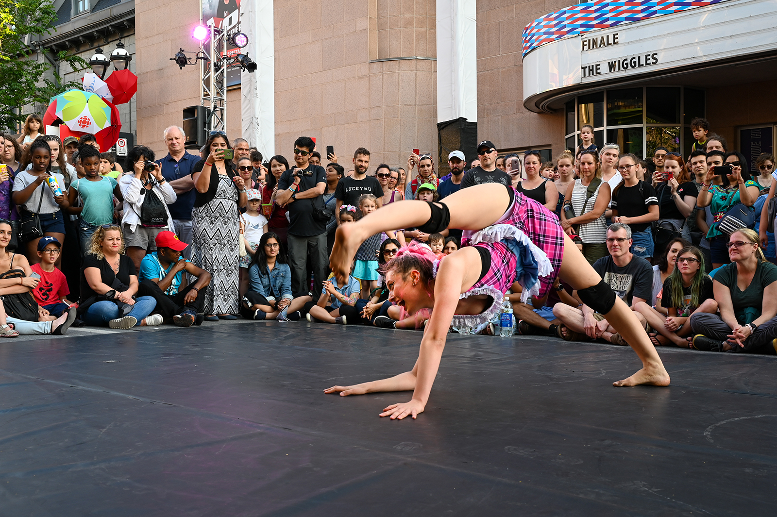 Photos: Montreal goes full circus | Canadian Geographic
