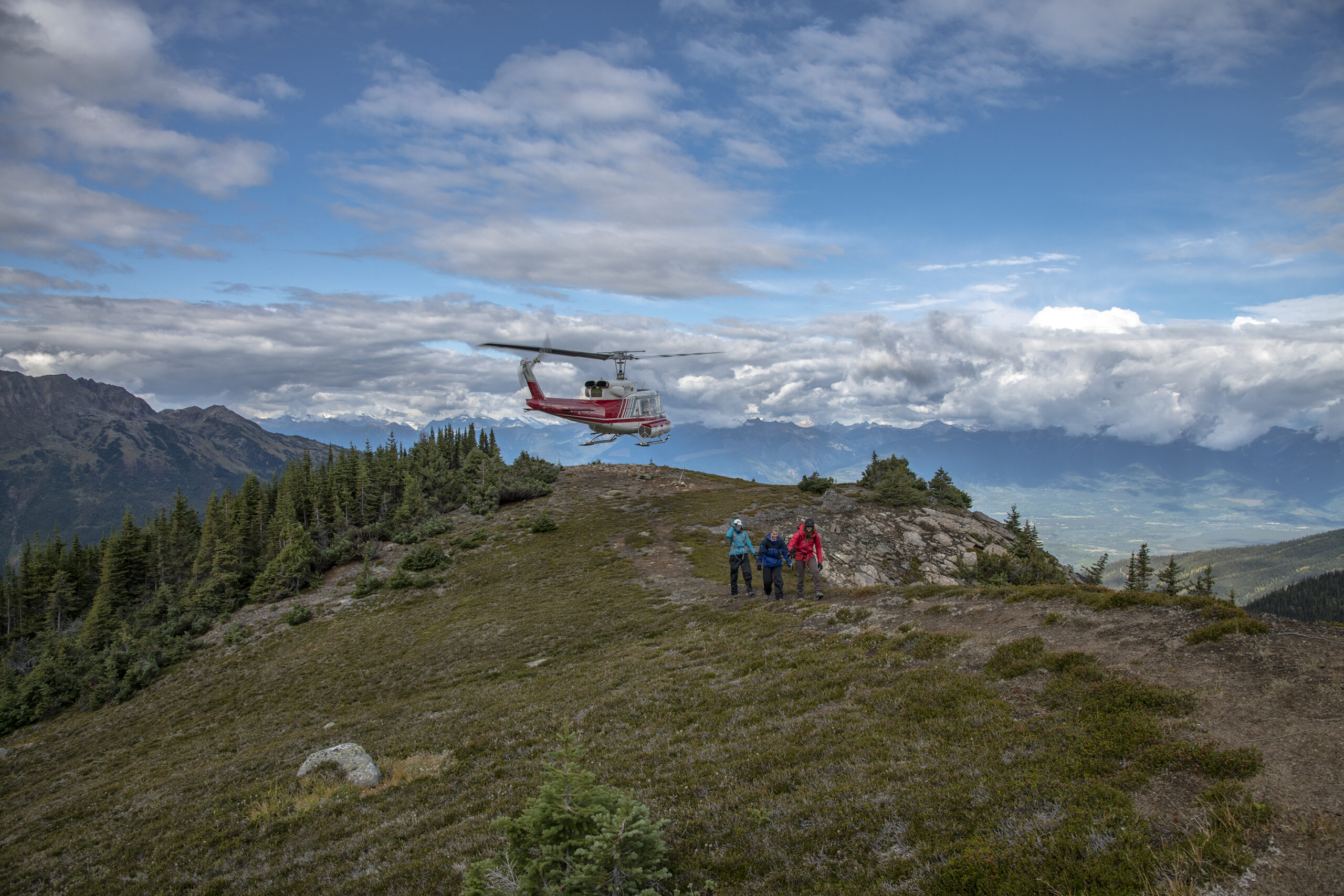 One heli of a hike | Canadian Geographic