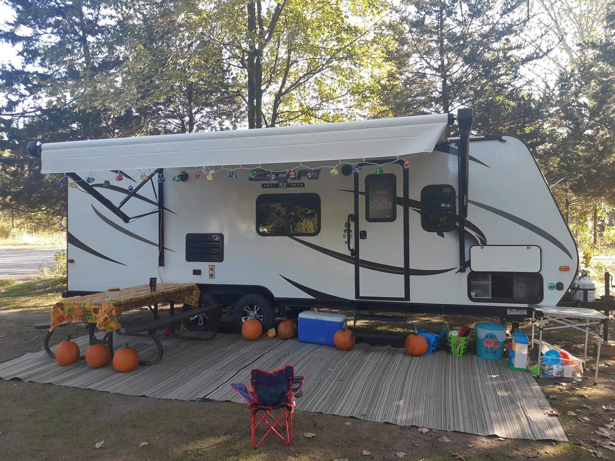 Facebook group matching RVs with front line workers across Canada ...
