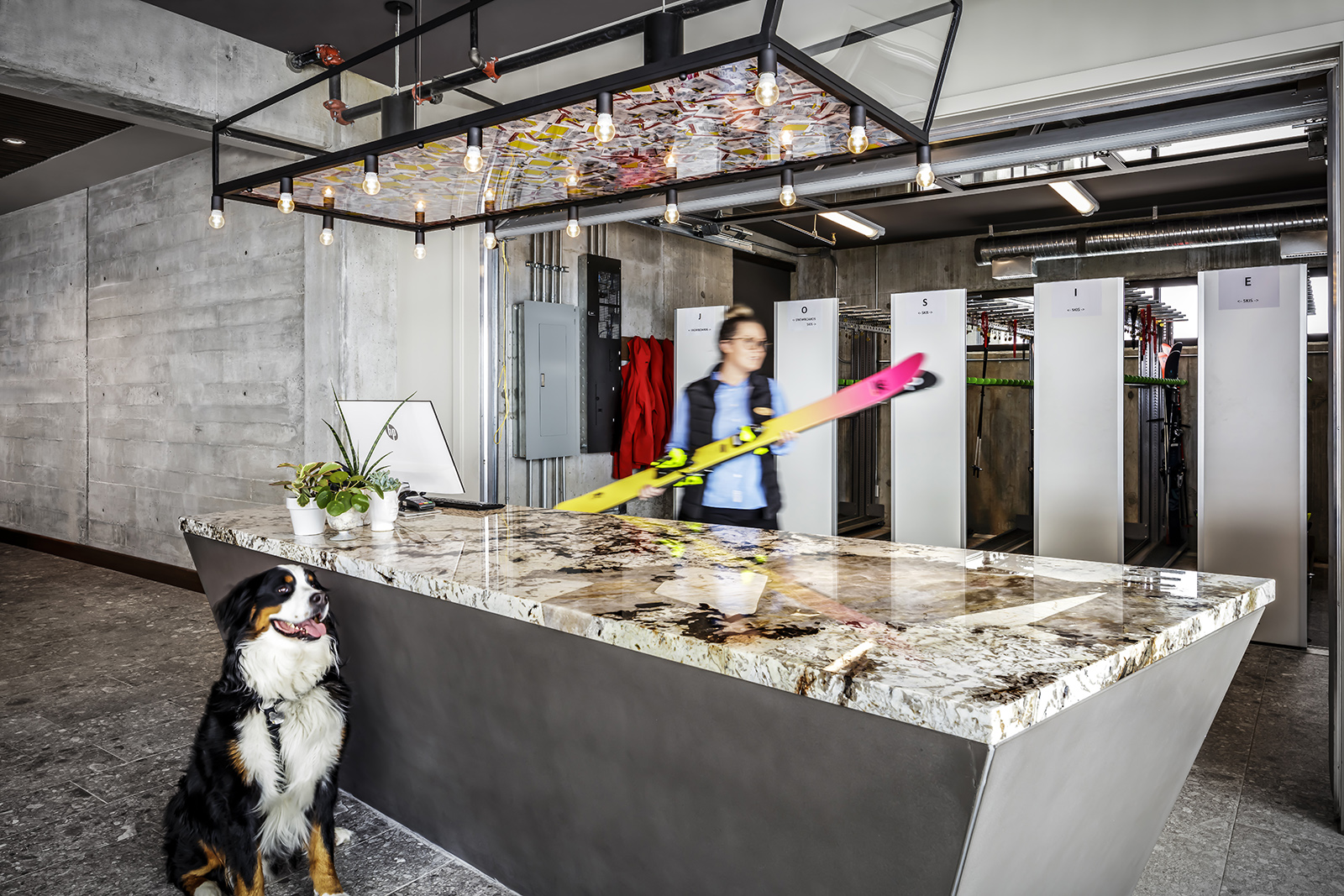 The Josie Hotel, a cozy base for super skiing in Rossland, B.C ...