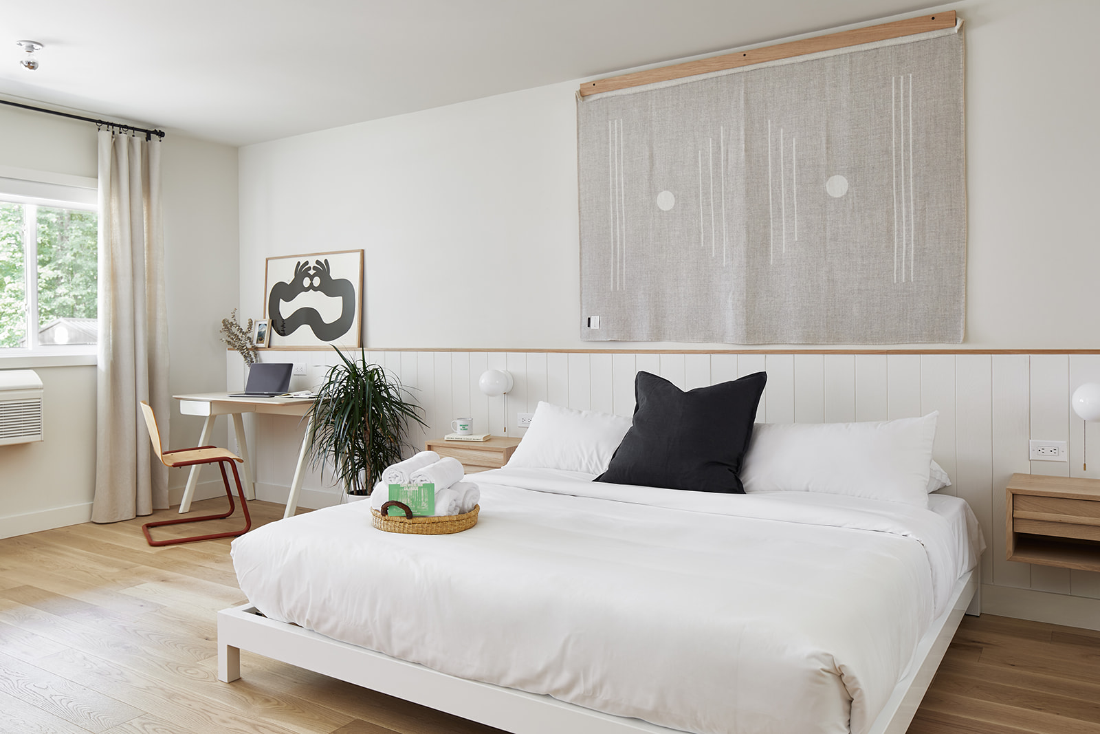 Somewhere Inn Calabogie: A cottage experience in a motel | Canadian ...