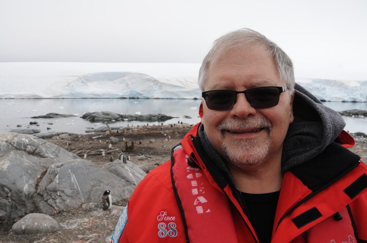 Limnologist John Smol to be awarded prestigious Vega Medal | Canadian Geographic