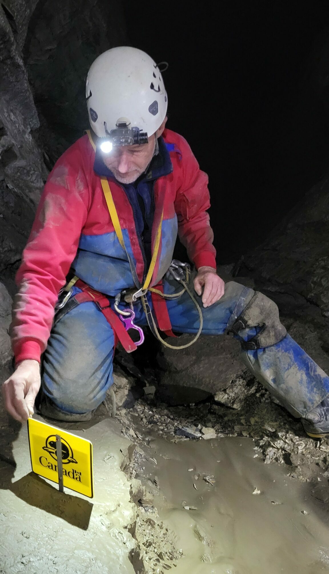 Castleguard Cave recognized as a globally significant Key Biodiversity ...