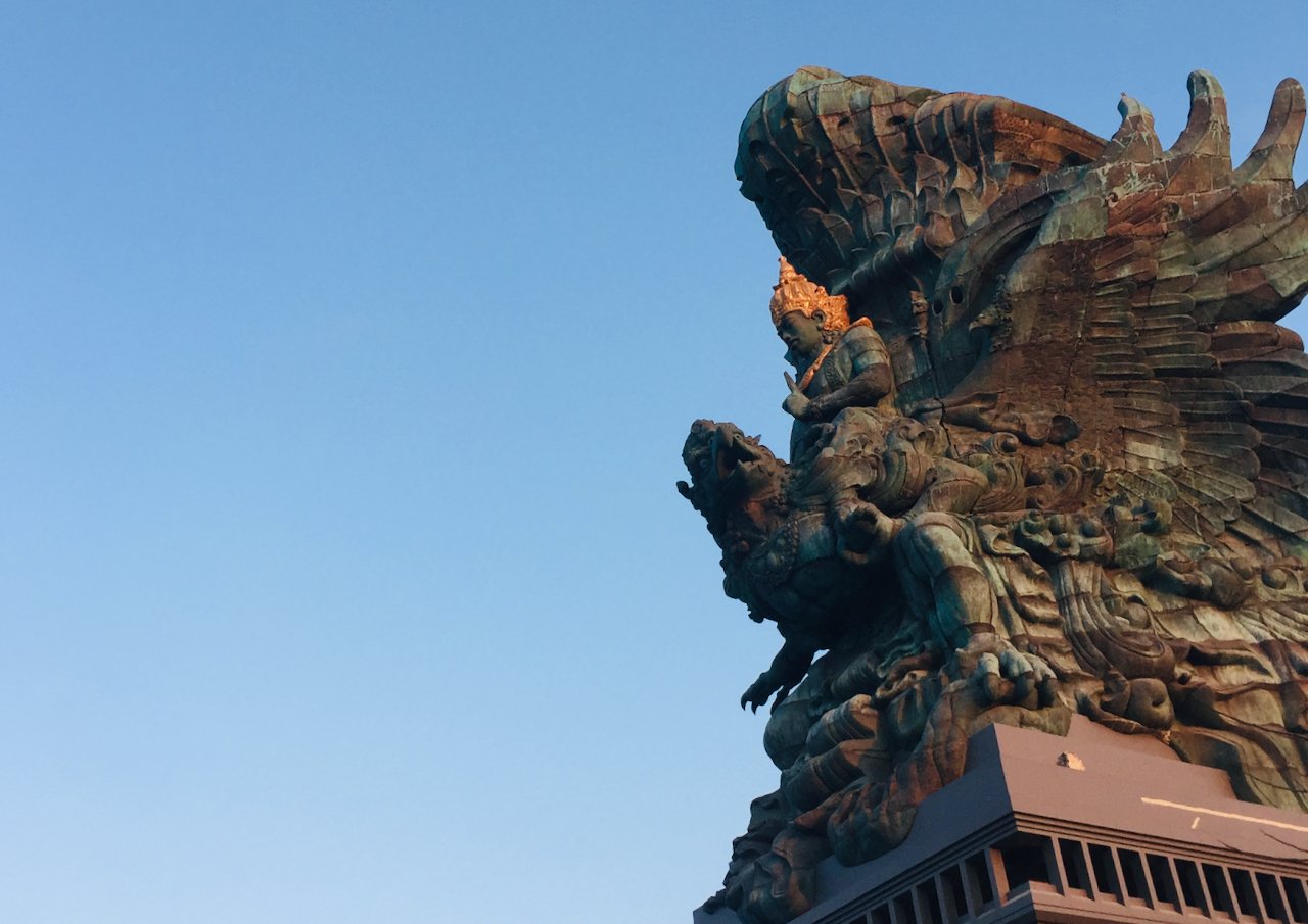 The statues that move us | Canadian Geographic