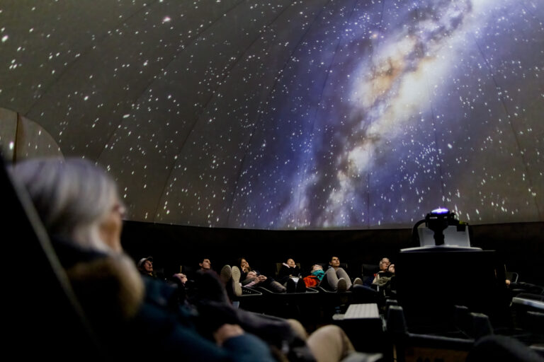 Under a sea of stars | Canadian Geographic