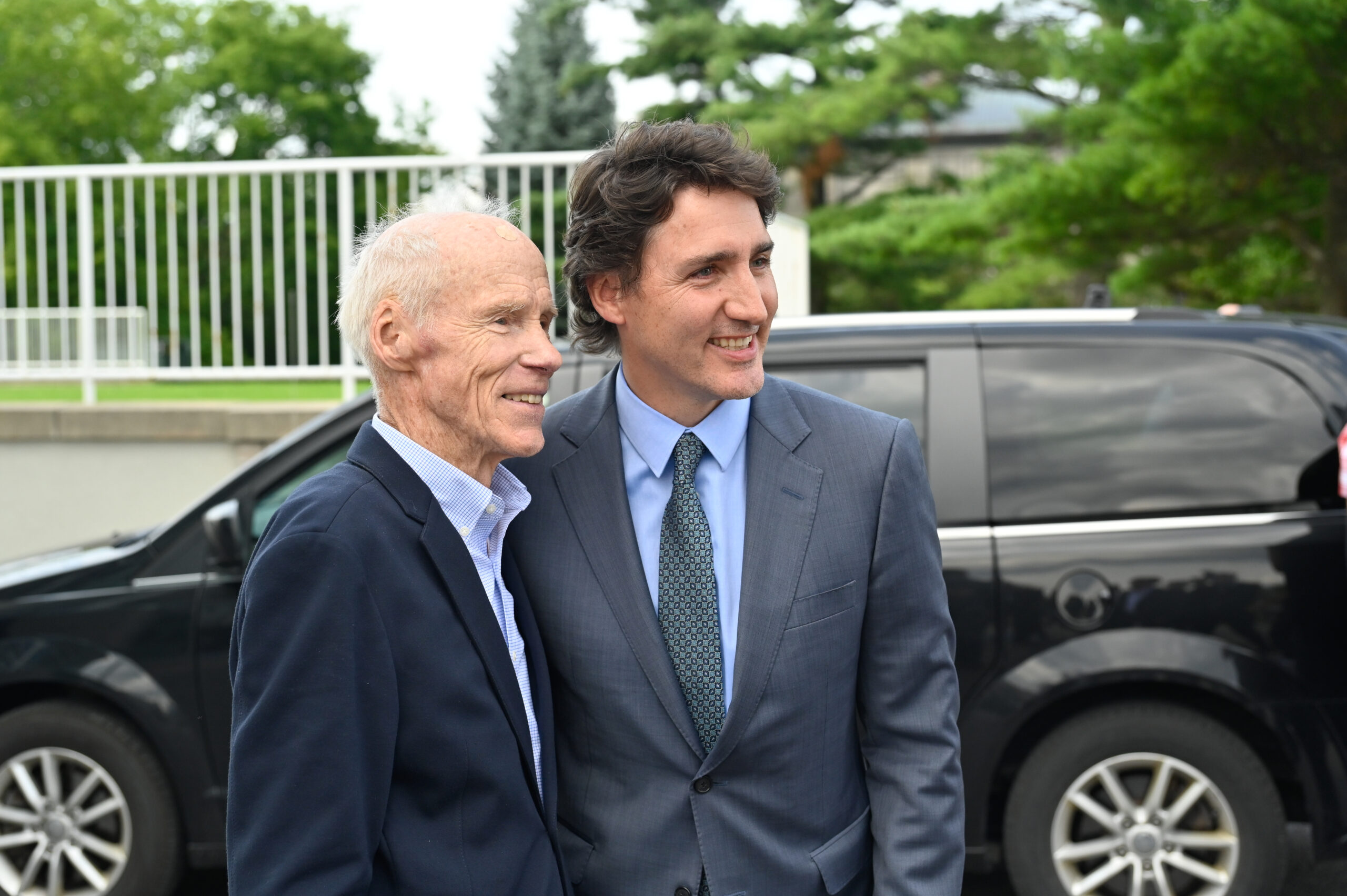 “Mentorship is magical:” James Cameron, Joe MacInnis celebrate ...