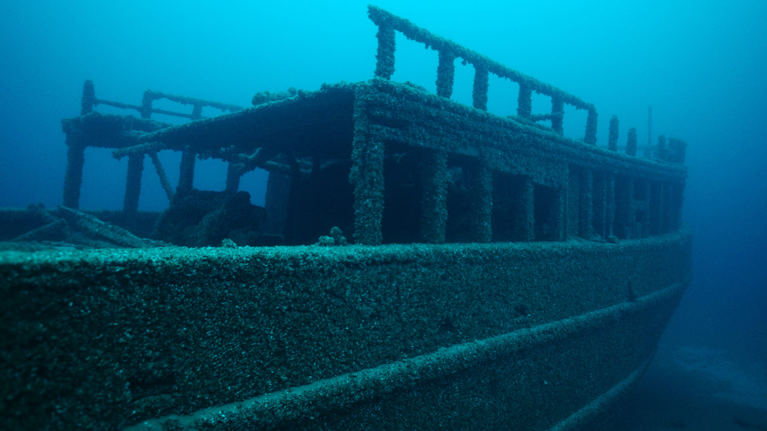 Documentary filmmakers find 1895 steamship wreck in Lake Huron ...