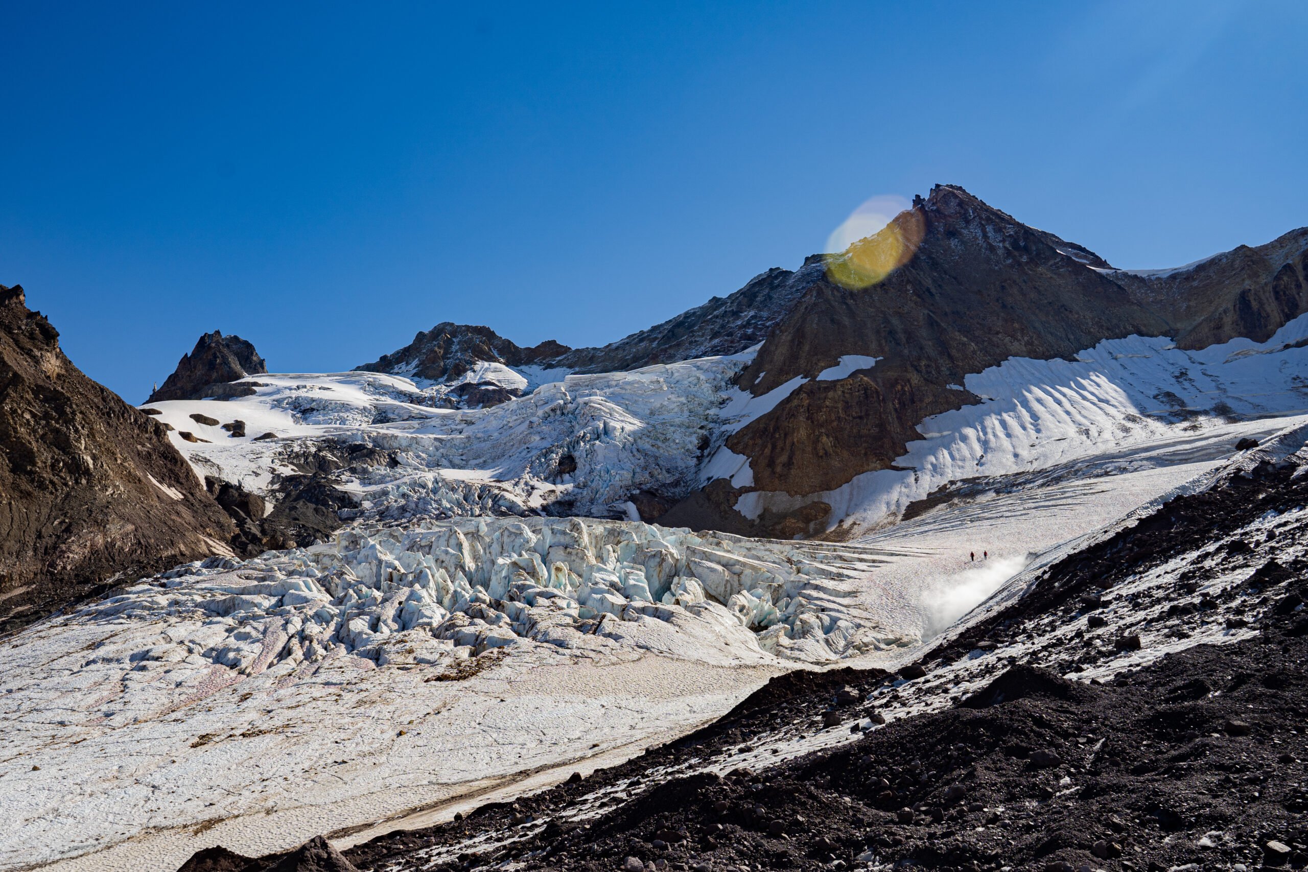 Unlocking Mount Meager’s volcanic secrets | Canadian Geographic