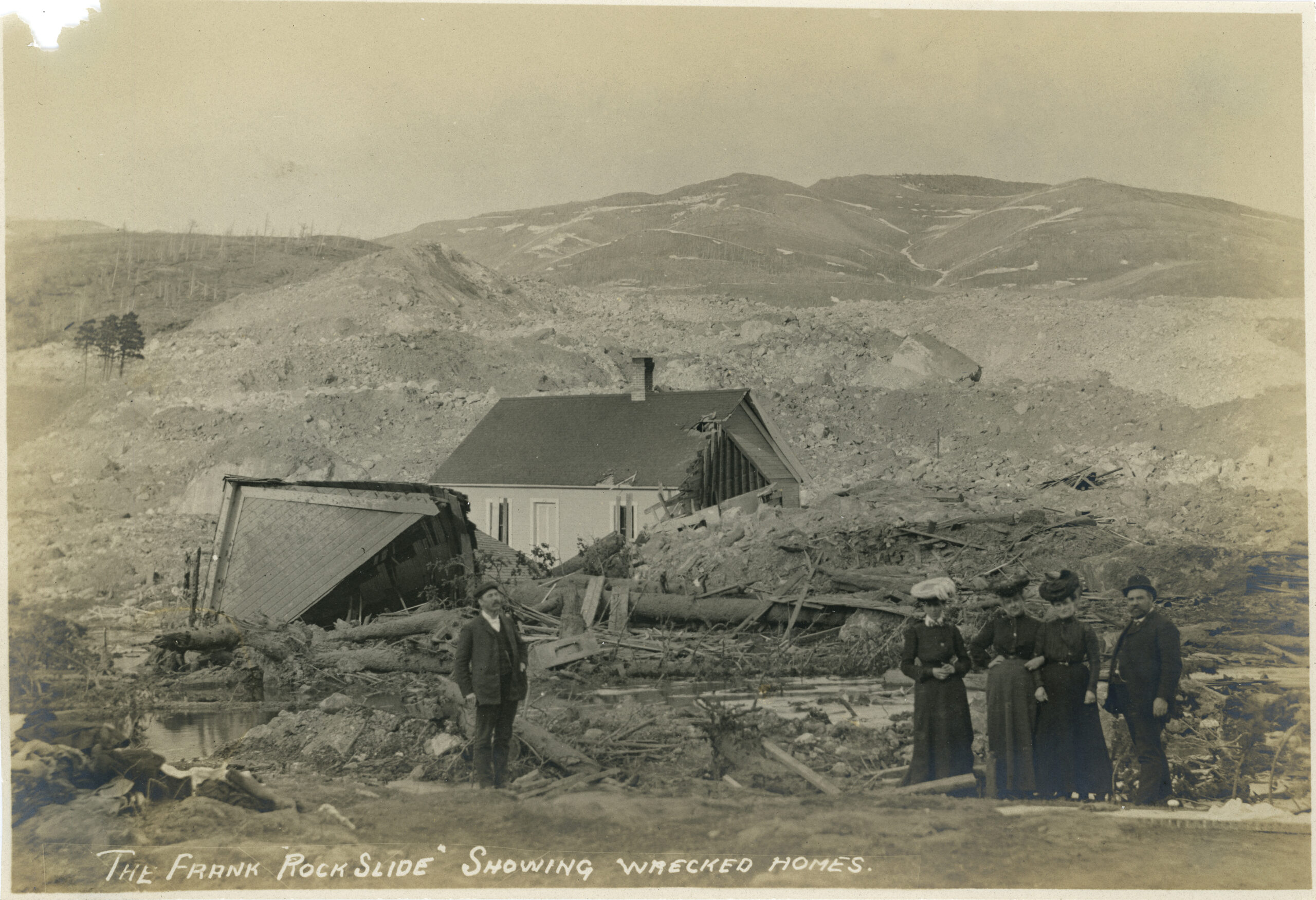 The 1903 Frank Slide: In the shadow of the mountain | Canadian Geographic
