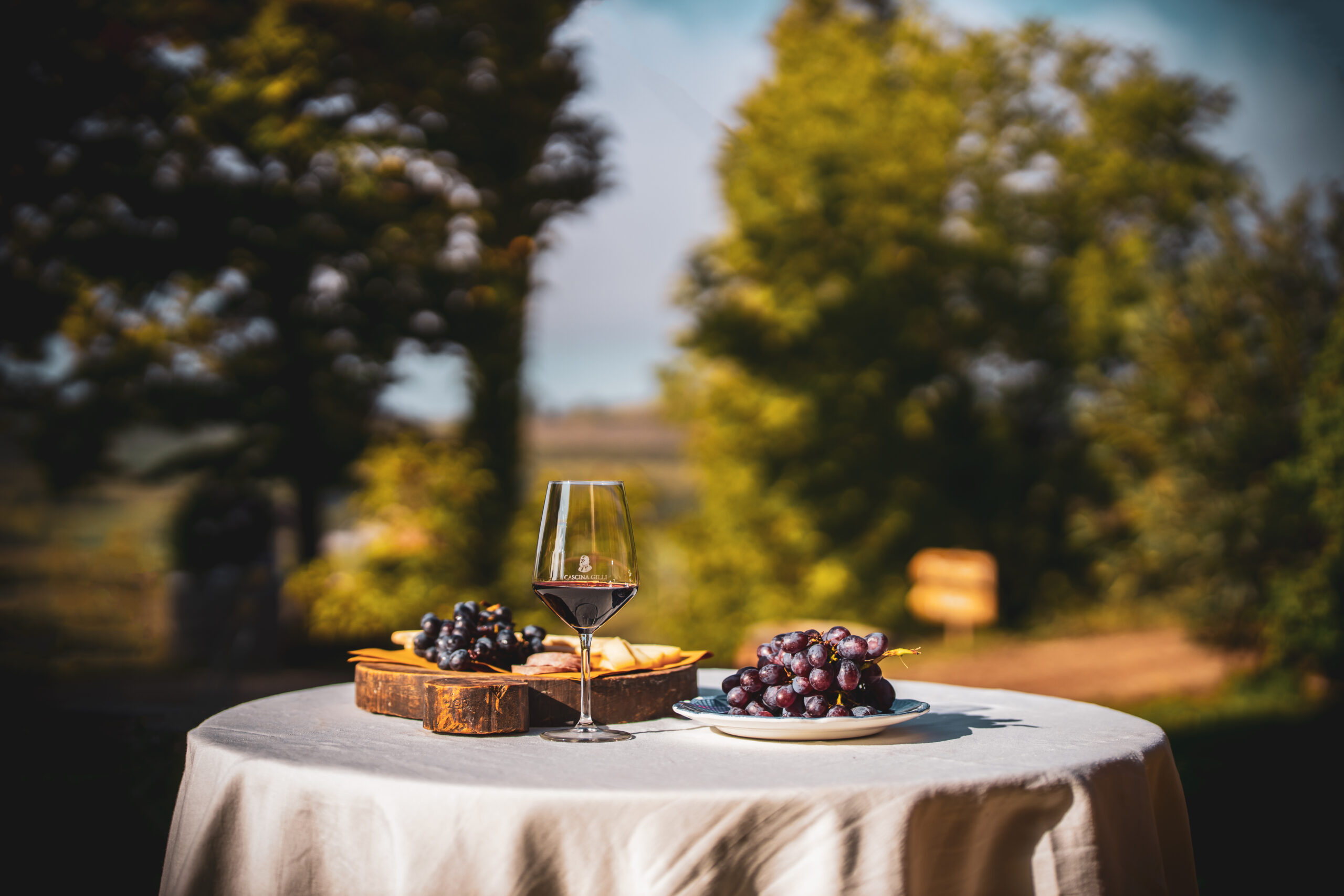8 essential food and wine itineraries in Italy’s Piedmont region ...
