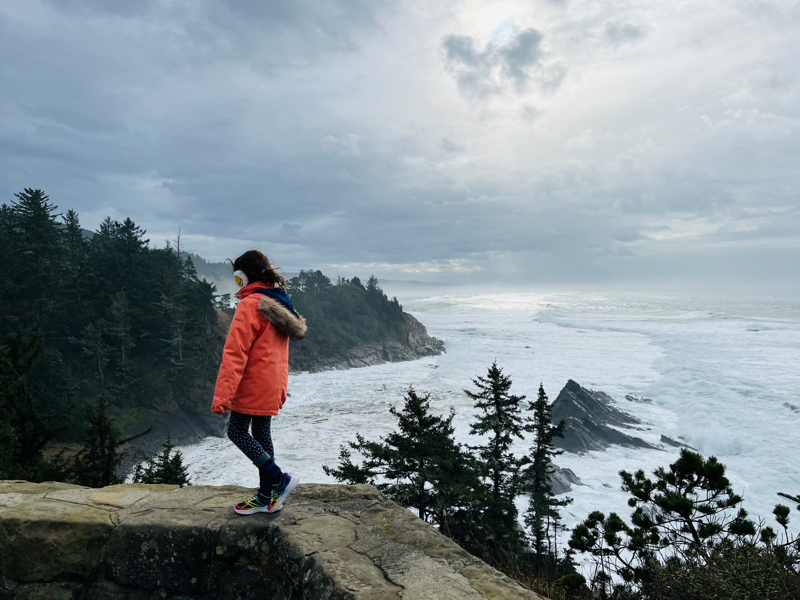Chasing storms and shipwrecks on the Oregon Coast | Canadian Geographic