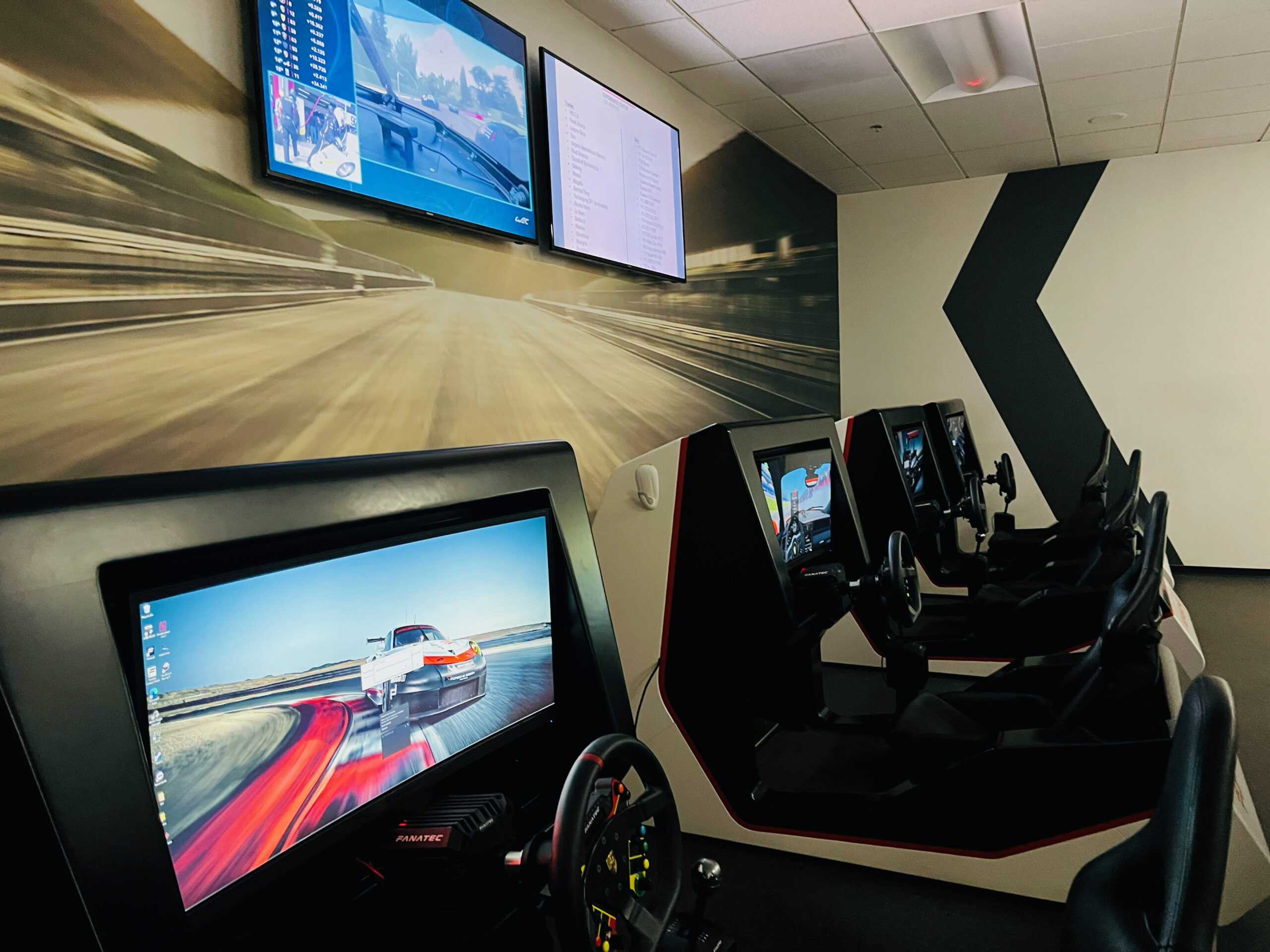 Chasing thrills at LA’s Porsche Experience Center | Canadian Geographic