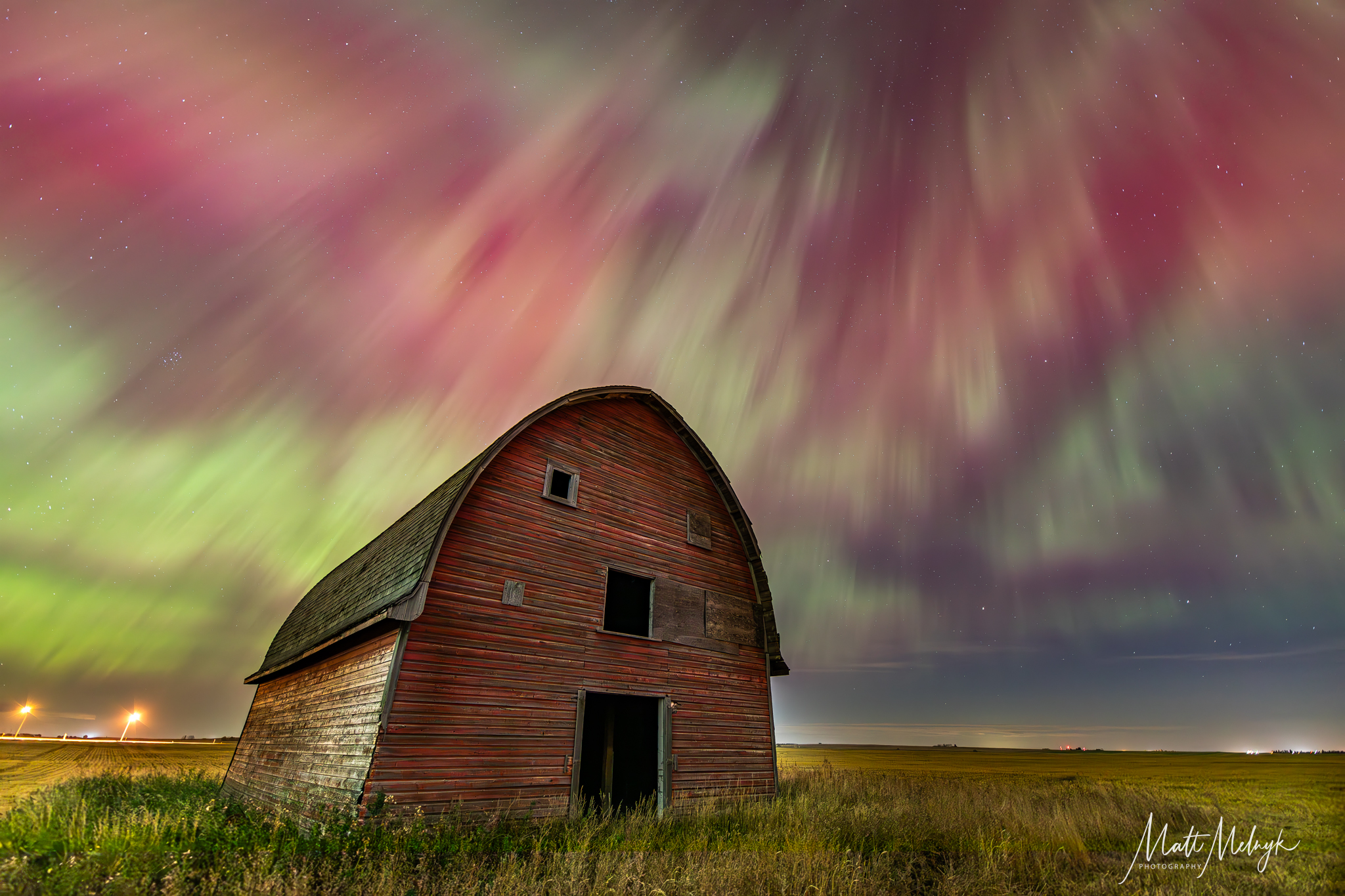 Calgary-based photographer captures epic aurora display | Canadian ...