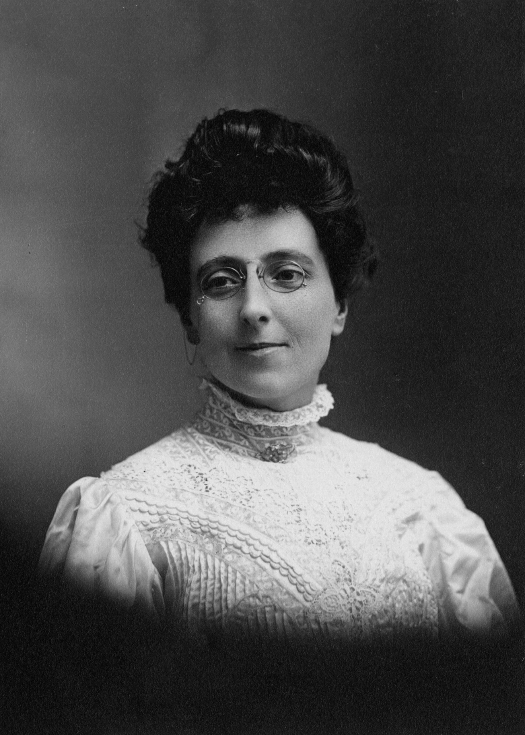 Life after death: the real Lucy Maud Montgomery | Canadian Geographic