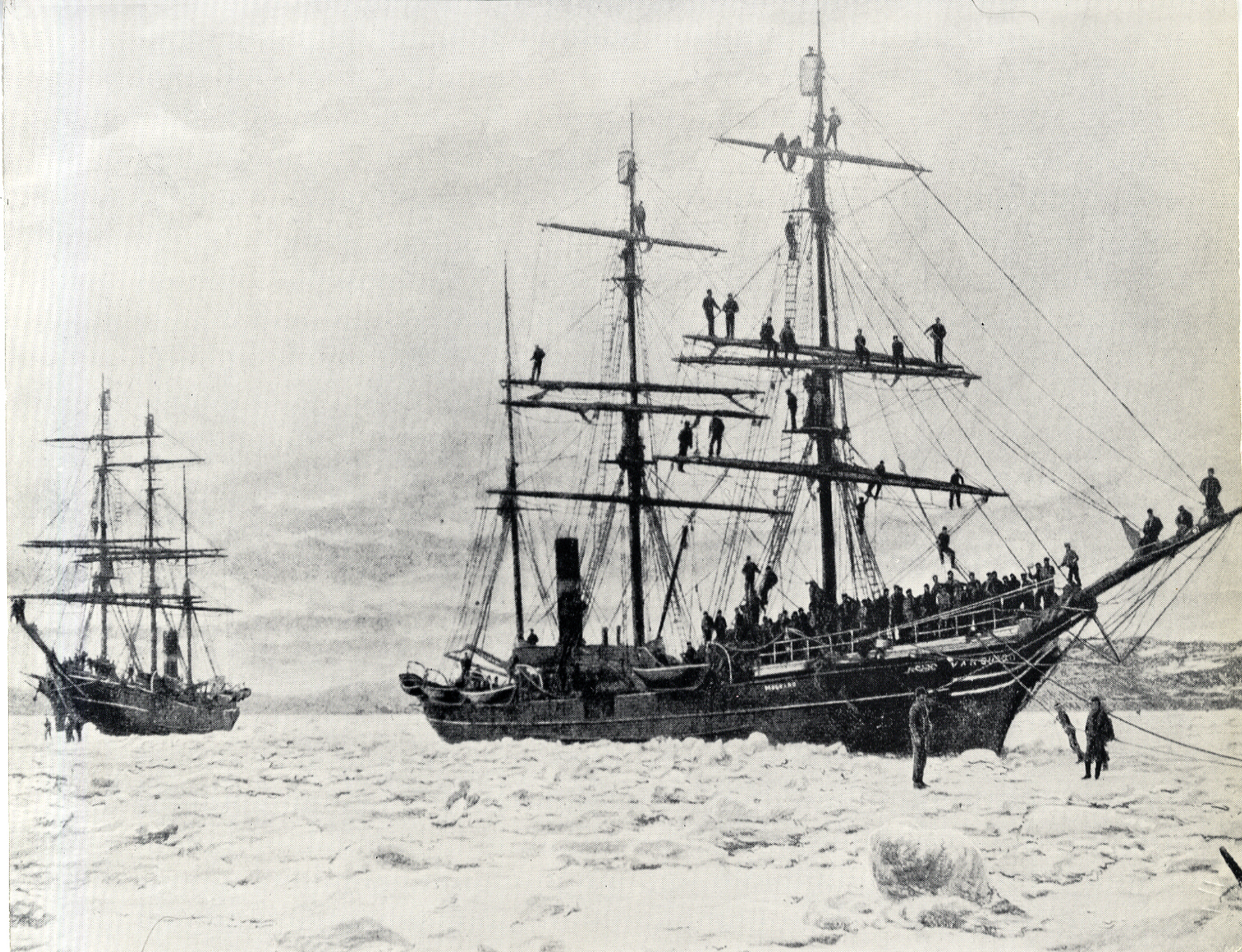 The harsh realities of sealing life at “the Front” | Canadian Geographic