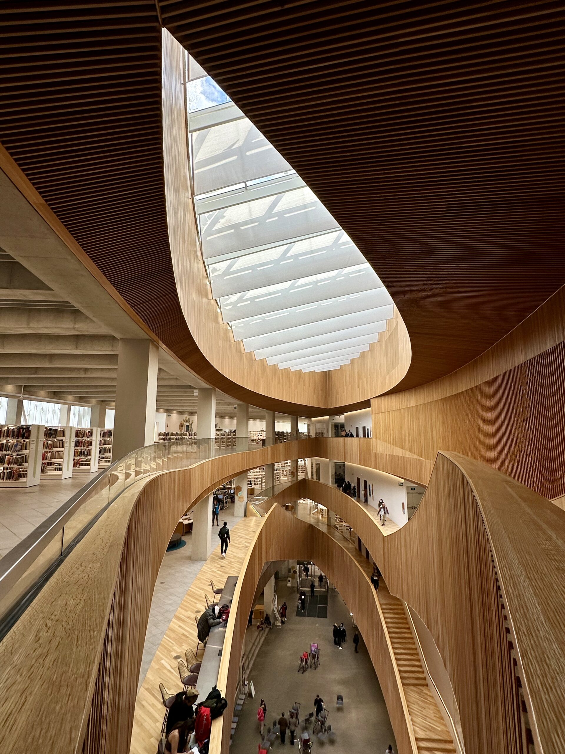 Winter charm along Calgary’s trails | Canadian Geographic