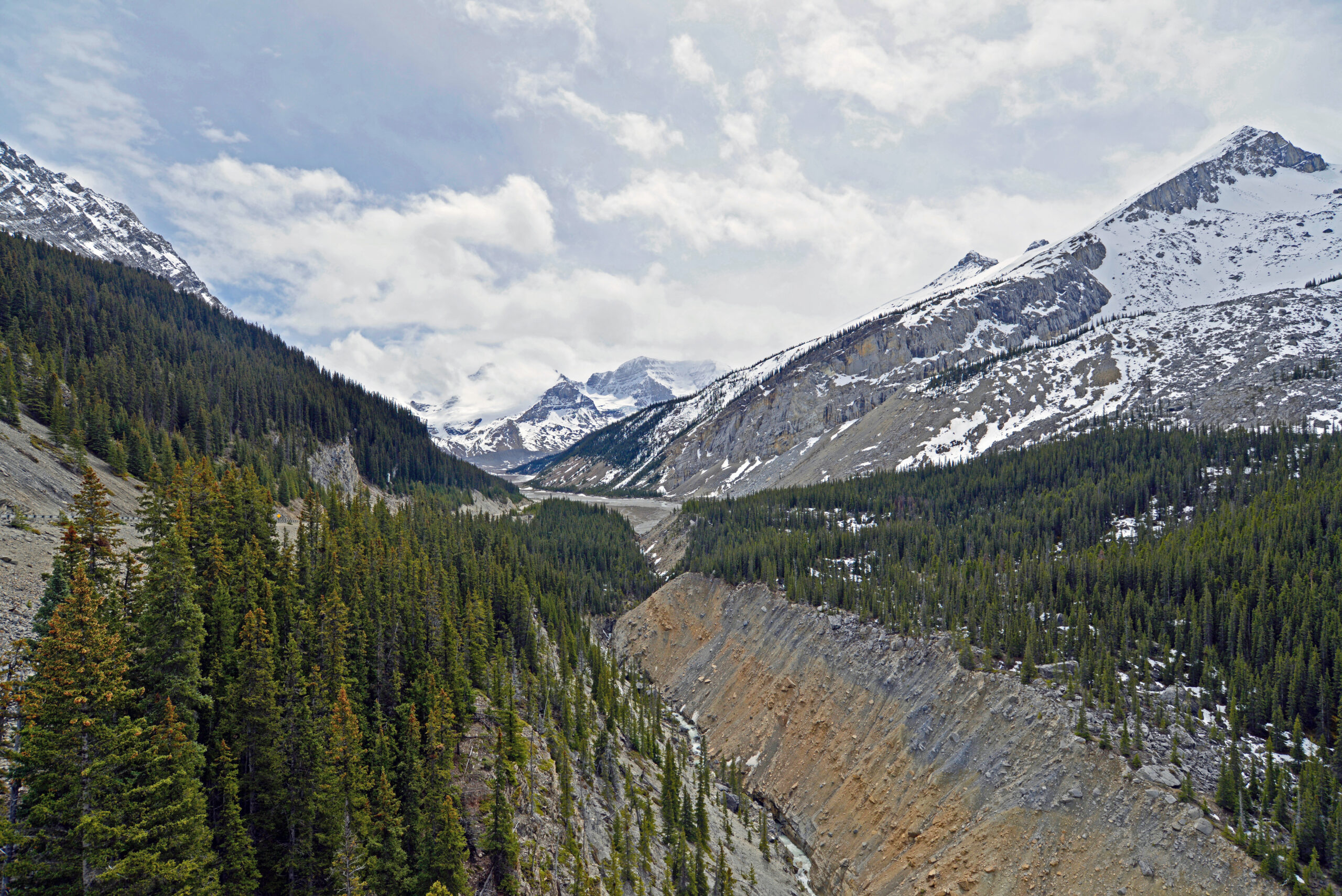 The Essential Itinerary: Springtime in Banff, Alberta | Canadian Geographic