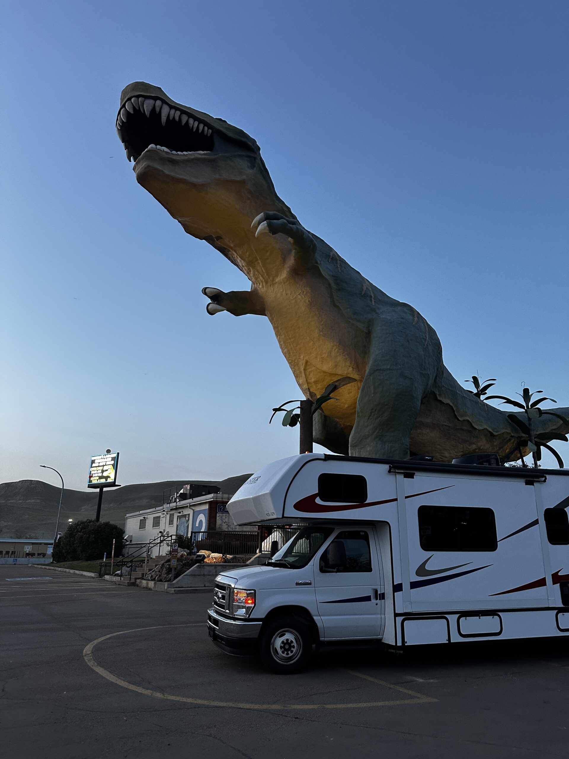 The great dinosaur road trip, Alberta | Canadian Geographic